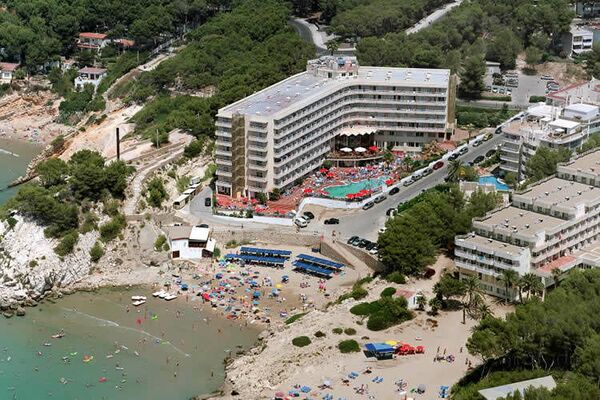 Cala Font Hotel, Salou, Costa Dorada, Spain. Book Cala Font Hotel online